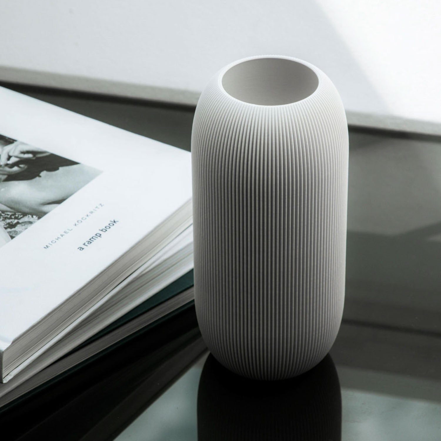 PILLE | Minimalistische Vase | 3D-Druck | Bio-Kunststoff | Rillen ...